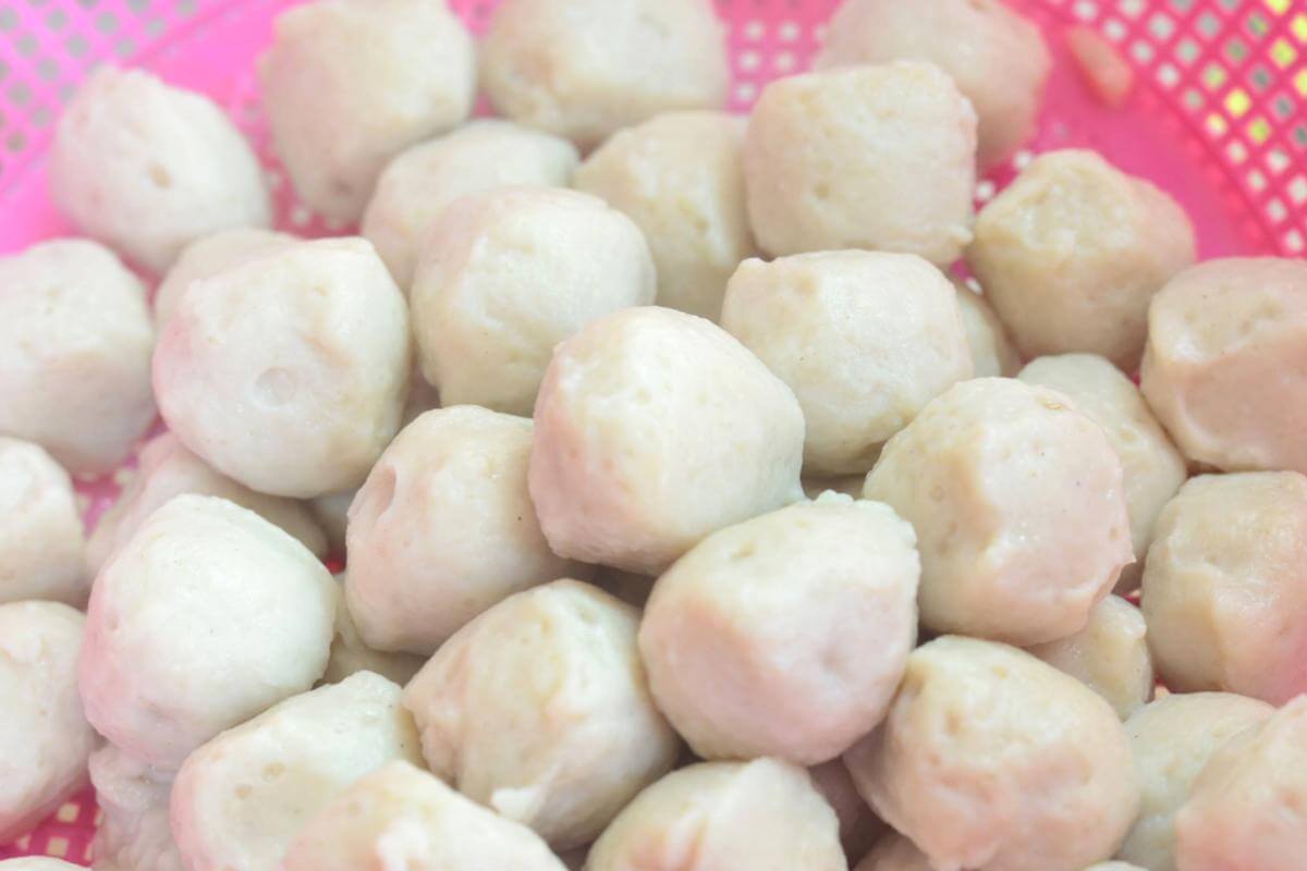 See How Easy It Is To Make Homemade Fish Balls!