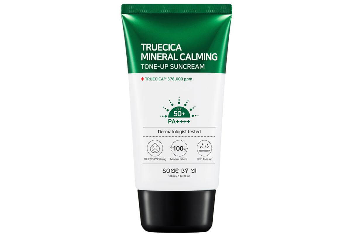 Top 10 Best Sunblock in Malaysia 2023 | Sunblock For Face and Body