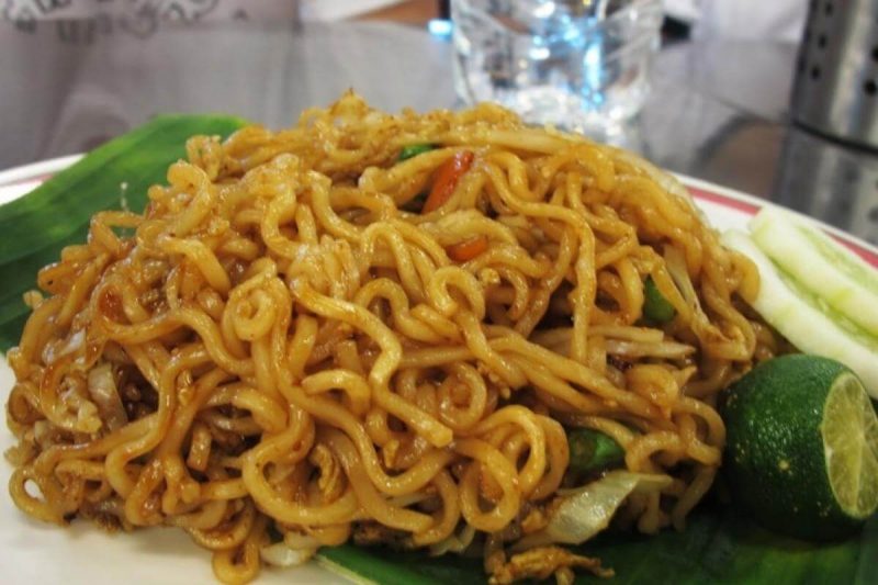 Top 7 Must-try Maggi Goreng in Petaling Jaya 2022 | Mamak