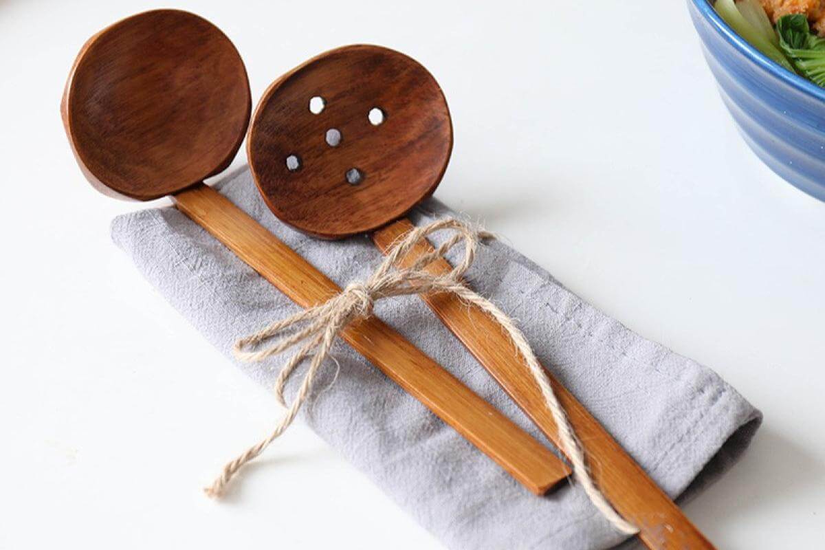 Top 8 Best Perforated Spoons in Malaysia 2022 | Good in Materials