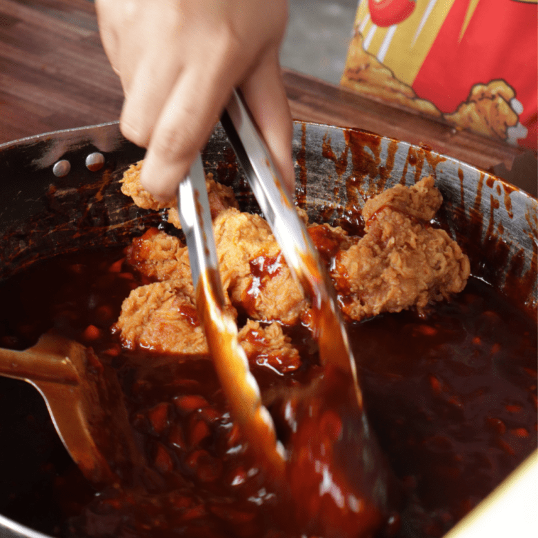 Crunchy & Spicy Ayam Goreng Berhantu in KL