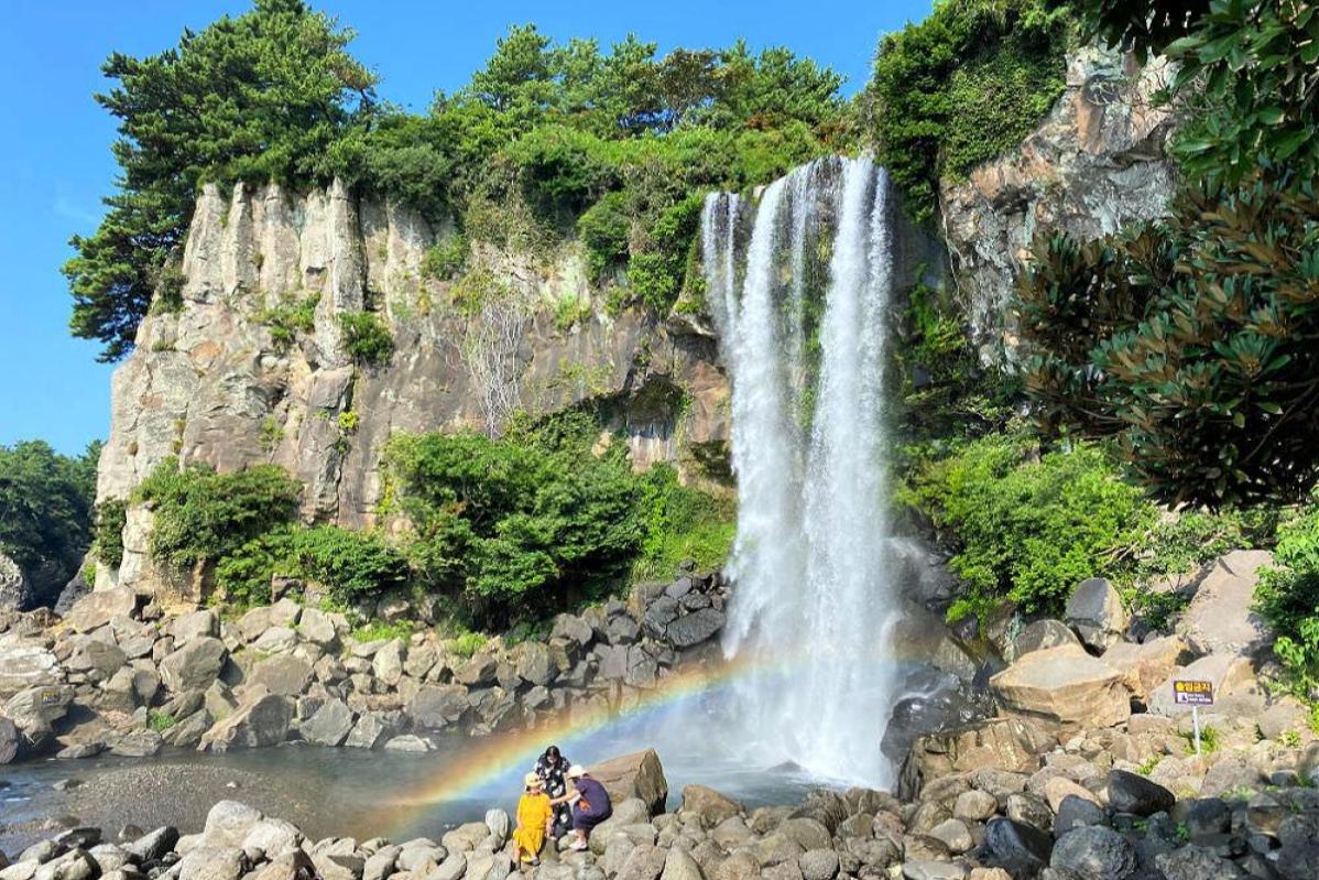 Top 10 Best Things To Do in Jeju Island 2023 | Time For Travel